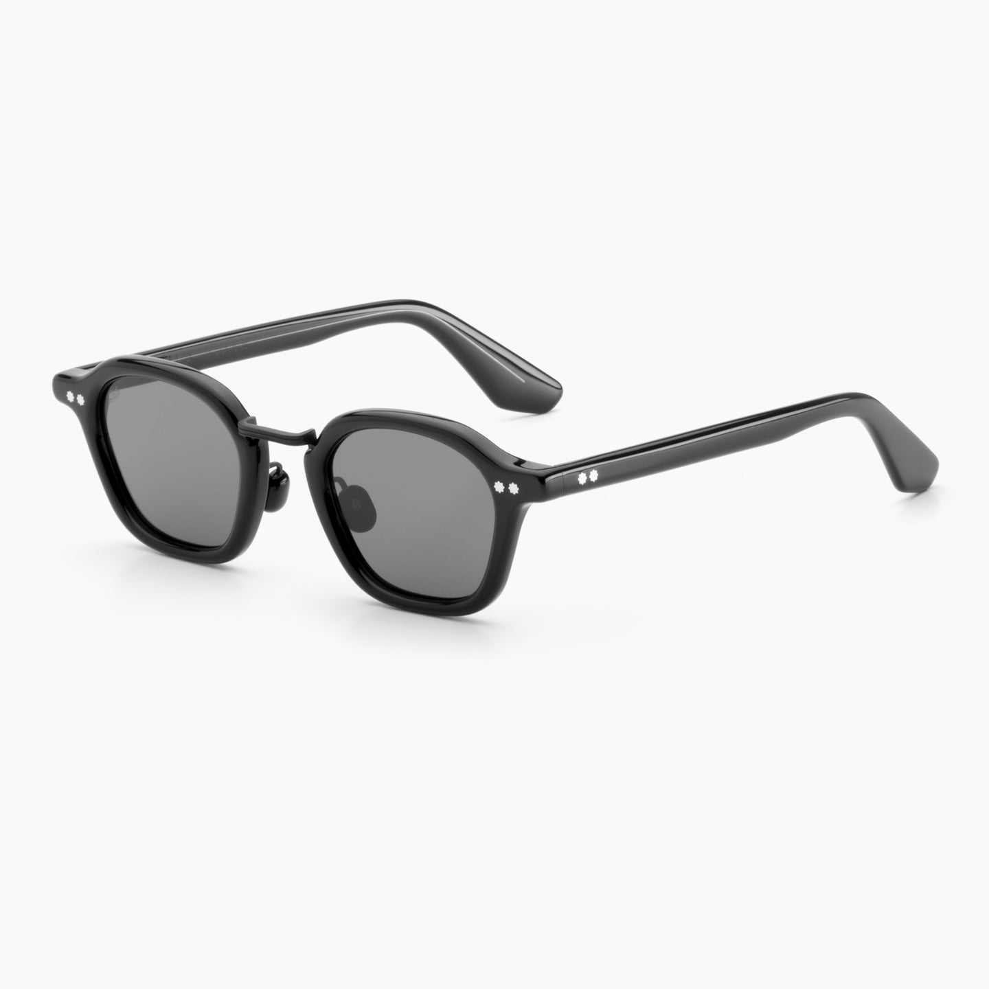 AKILA Eyewear Iris Sunglasses